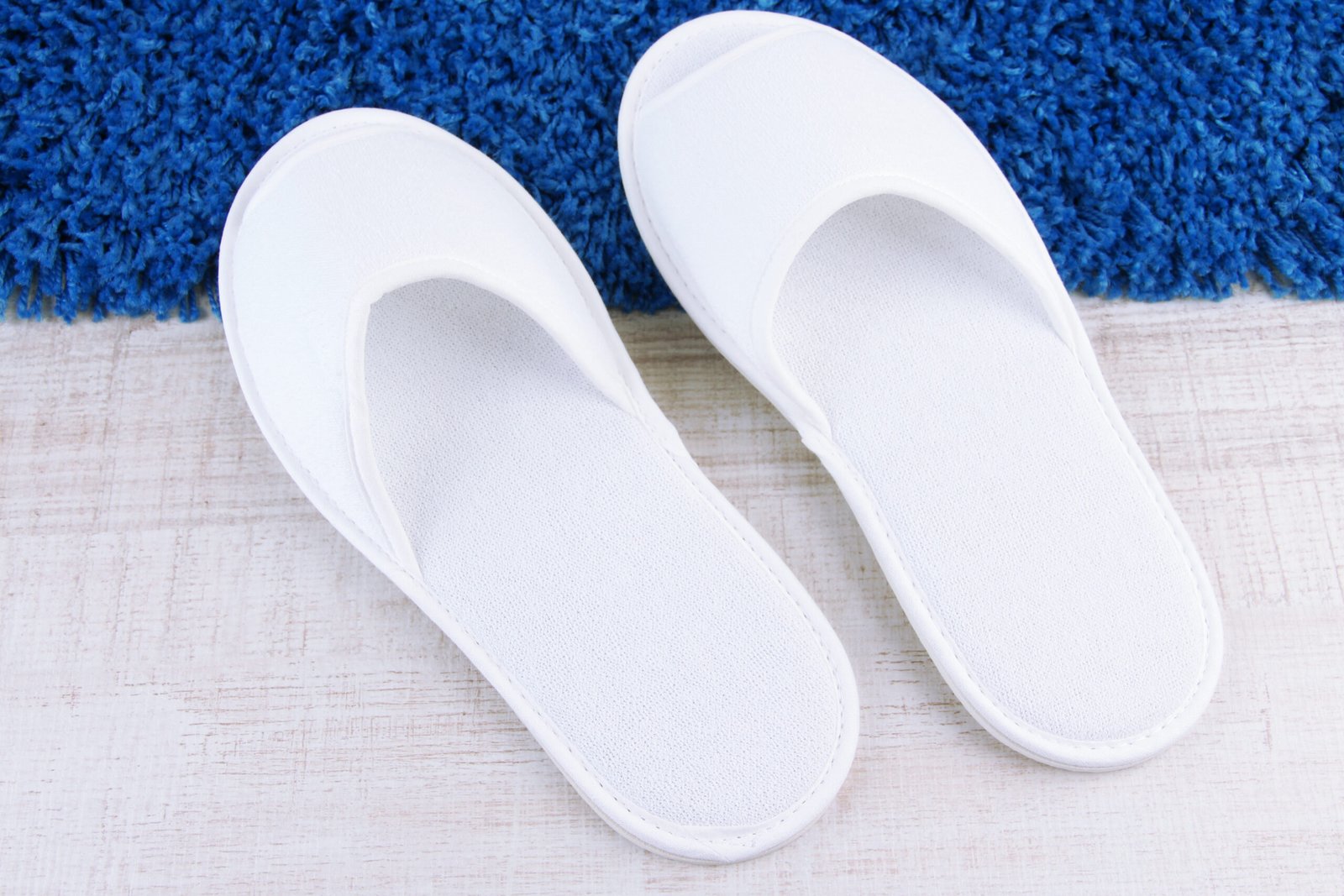 Buy Wholesale Bathroom Slippers in Calgary, Alberta | Bulk Supply